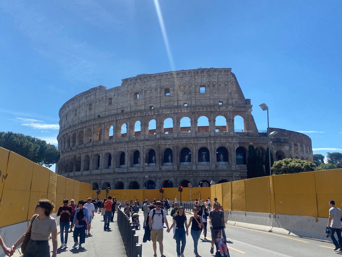 Casual Ruins I: Rome – Ann Davis-Rowe